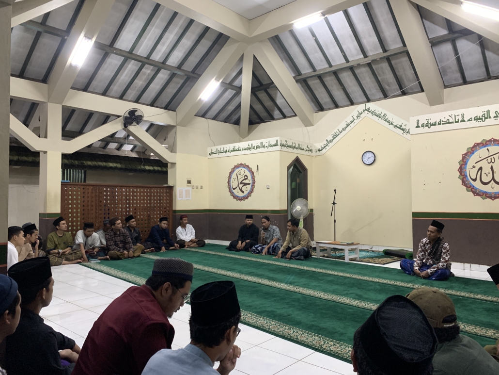 SHARING DENGAN SANTRI RETURNEE IISMA 2021: KARAKTERISTIK SANTRI ...